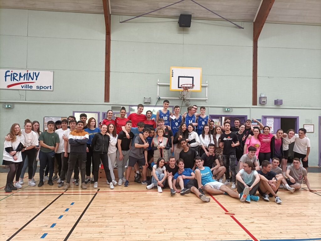 Un tournoi sportif et solidaire réussi au Lycée Jacob Holtzer ...